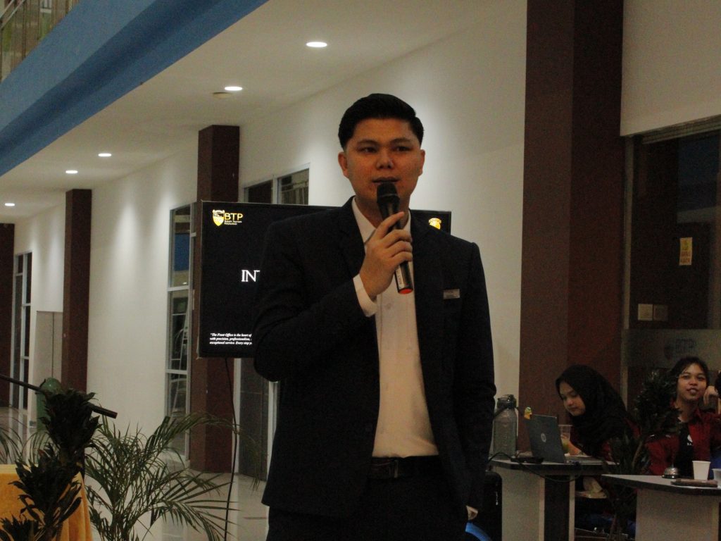Standar Industri Masuk Kampus: RDM Hadirkan Jimmy Riedel Tangkere ...